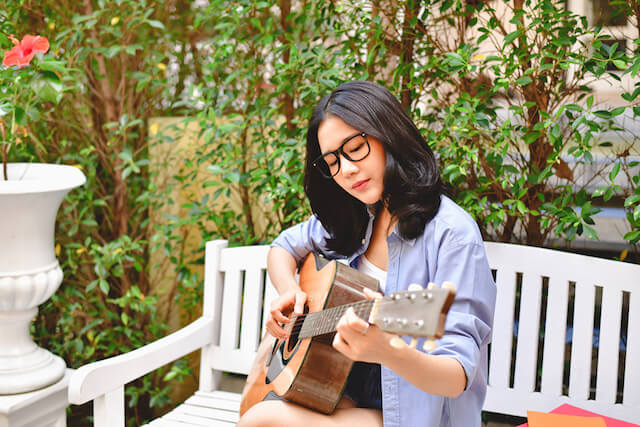 Singer Inch Chua Claims Pulau Ubin As Her Music Muse - Studio72