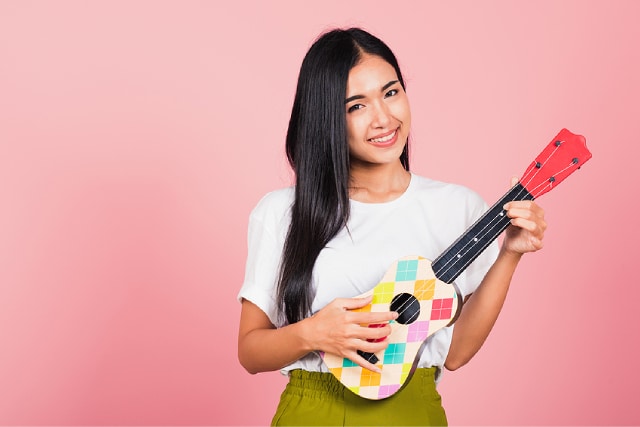 Why The Ukulele Is The Perfect Instrument For A Beginner - Studio72