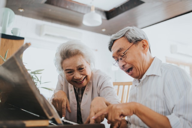 Is It Too Late for Adults to Learn A New Musical Instrument? - Studio72