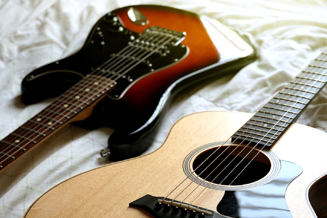5 Classic Rock Covers for Beginner Guitarists - Studio72